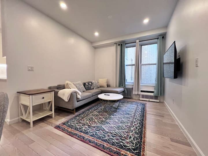 Gracious Renovated Ft George 1 Bedroom 1 - The Bronx, NY