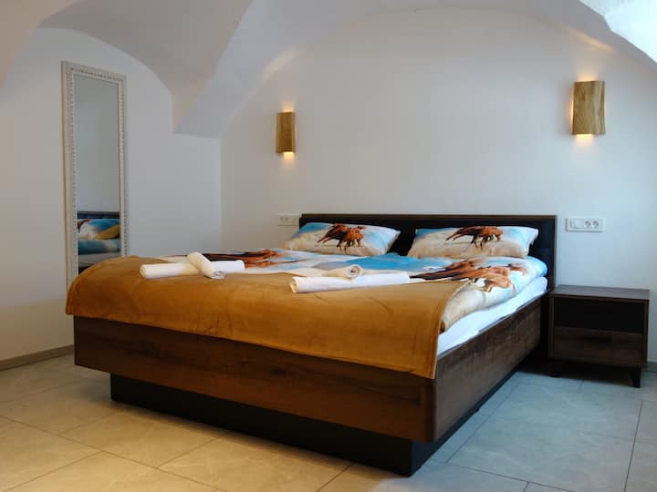 Apartmaji Pri Fijakarju
Apartma 1 - Bled