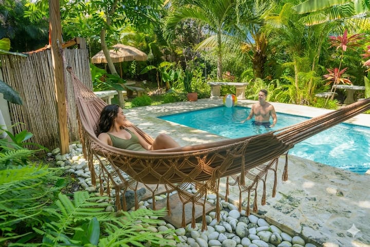 Solar, Satellite Internet & Pool Near Sandy Beach - Mayagüez