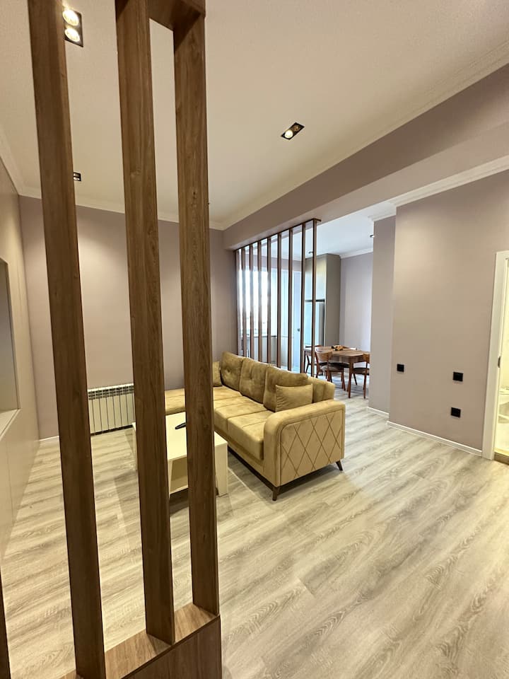 Prime Location • 28 May Metro | Nizami 5–10 Min - Azerbaijan