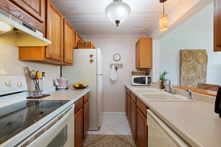 Welcome To Our Charming Apartment In Naples, Fl - ネープルズ, FL