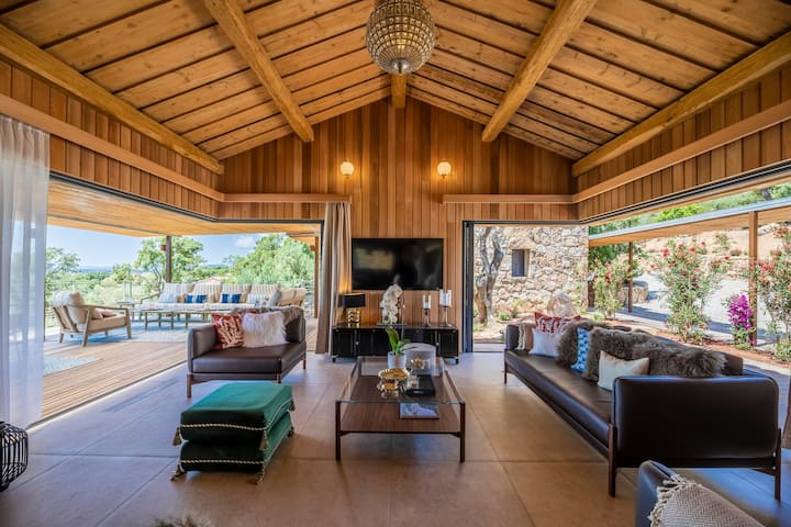 Villa Arasu - Stunning 9 Bedroom Estate - Sainte-Lucie de Porto-Vecchio