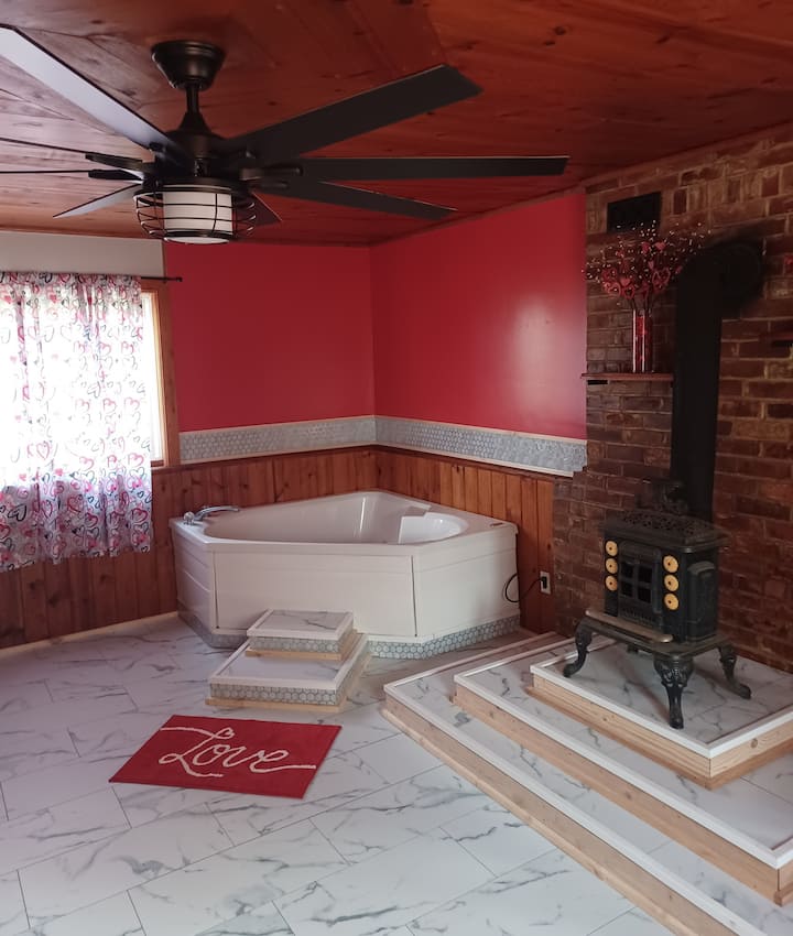 Jenn's Piece Of Paradise Resort - Holland, NY