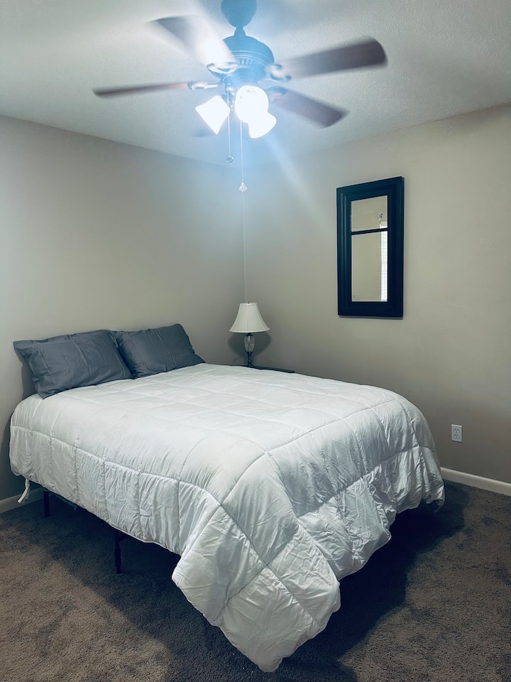 Spacious Super Clean+min To Fsu Famu*perf4game Day - Tallahassee, FL