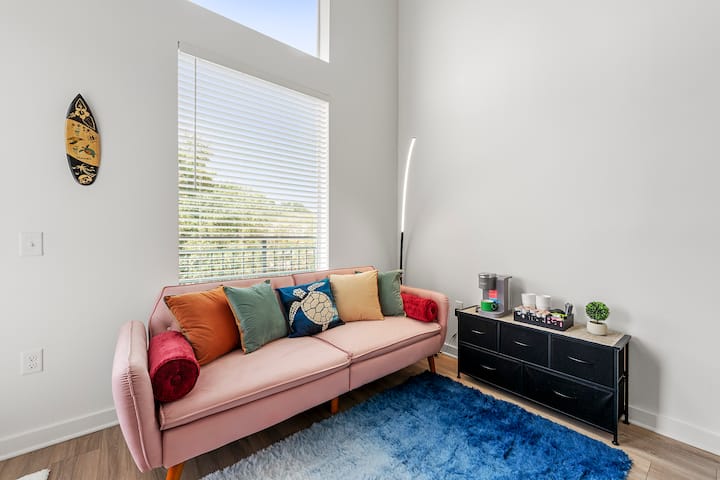 Modern Loft W/ Beltline View + Pool & Gym Access - Atlanta, GA