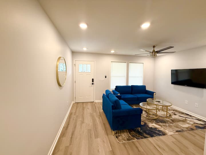 Bright, Cozy & Convenient – Near Uab And Downtown - Hoover, AL
