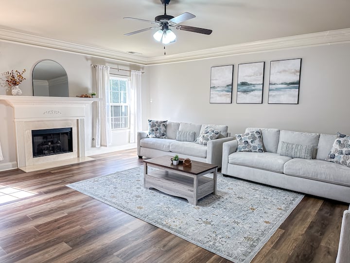 The Gathering House - Villa Rica, GA