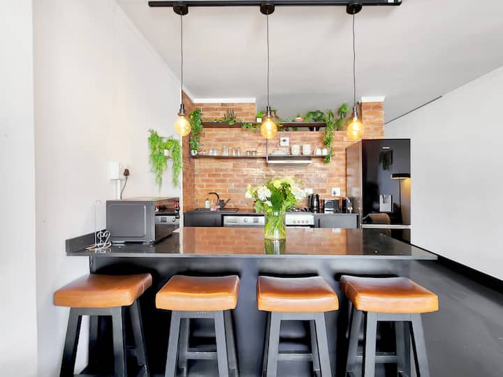 Central Studio With Gym & Pool - ケープ・タウン