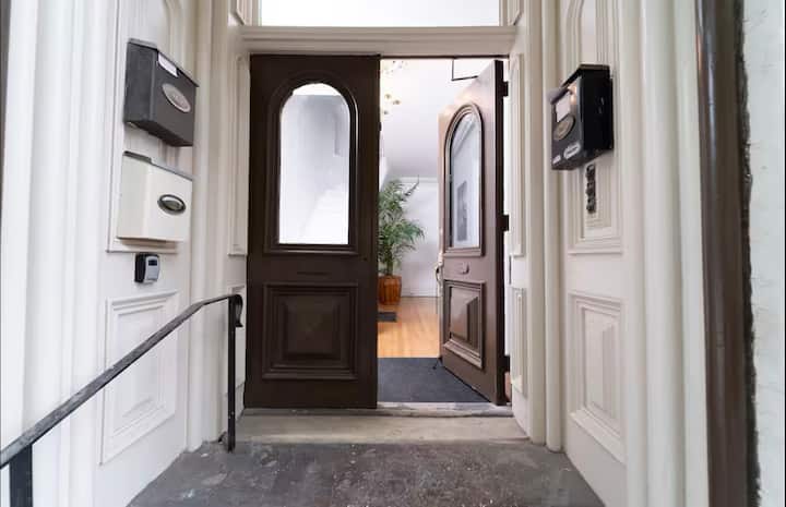 Luxury Downt. Troy Apartments Near Franklin Plaza. - 特洛伊