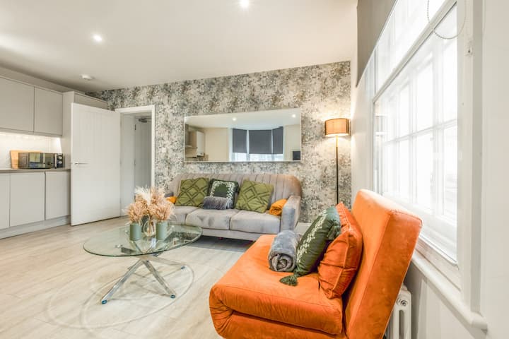 Modern Brighton Flat | Central Seafront 2 Bedrooms - 로팅딘