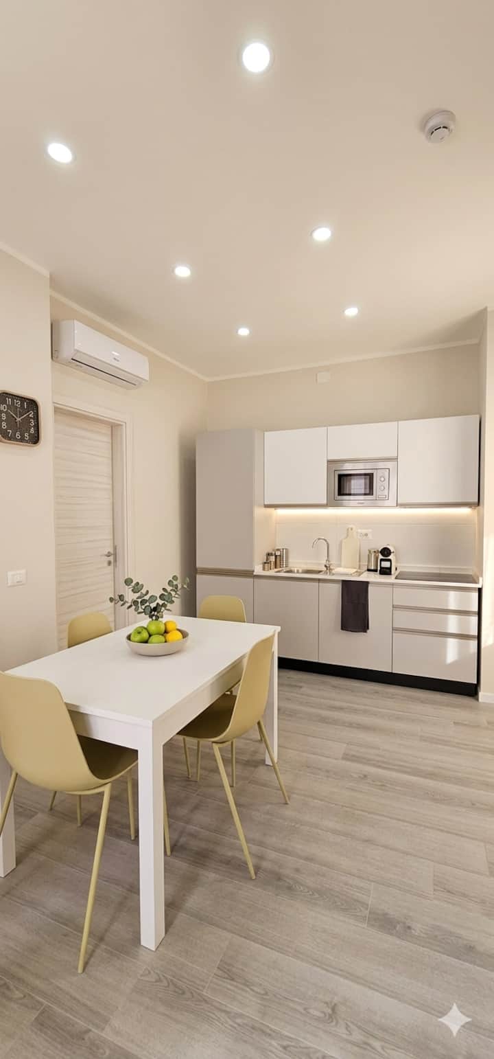 Habibi Gerard Sweet Home - Torre del Greco