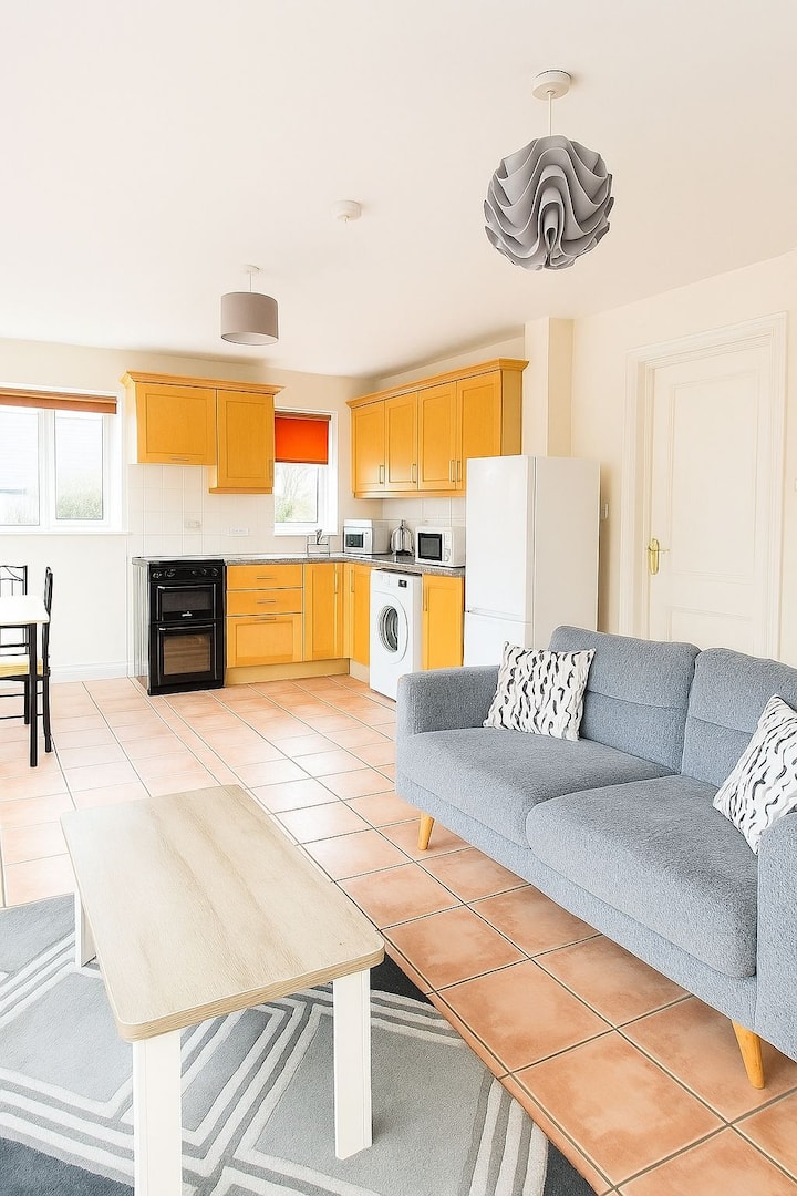 Entire Rental Unit In Cork, Ireland - Cork