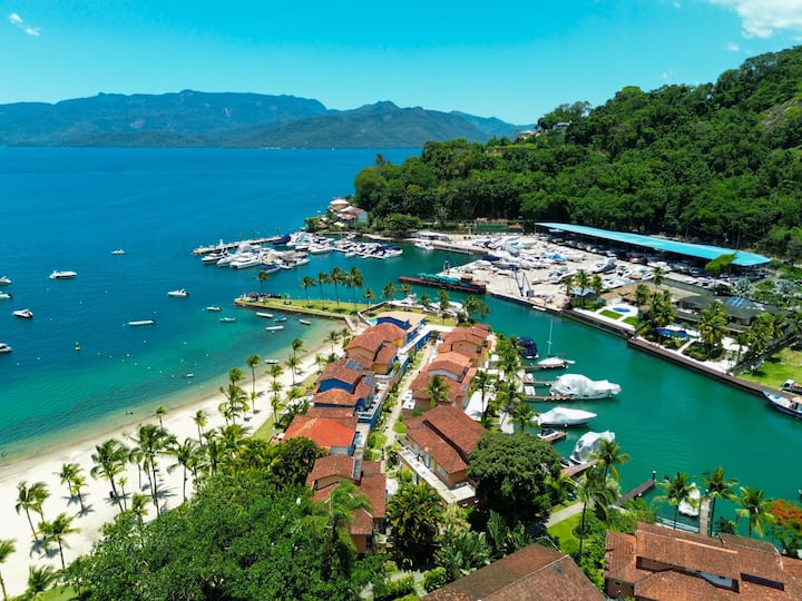 Beachfront House, Angra–portogalo, High Standard. - Brazil