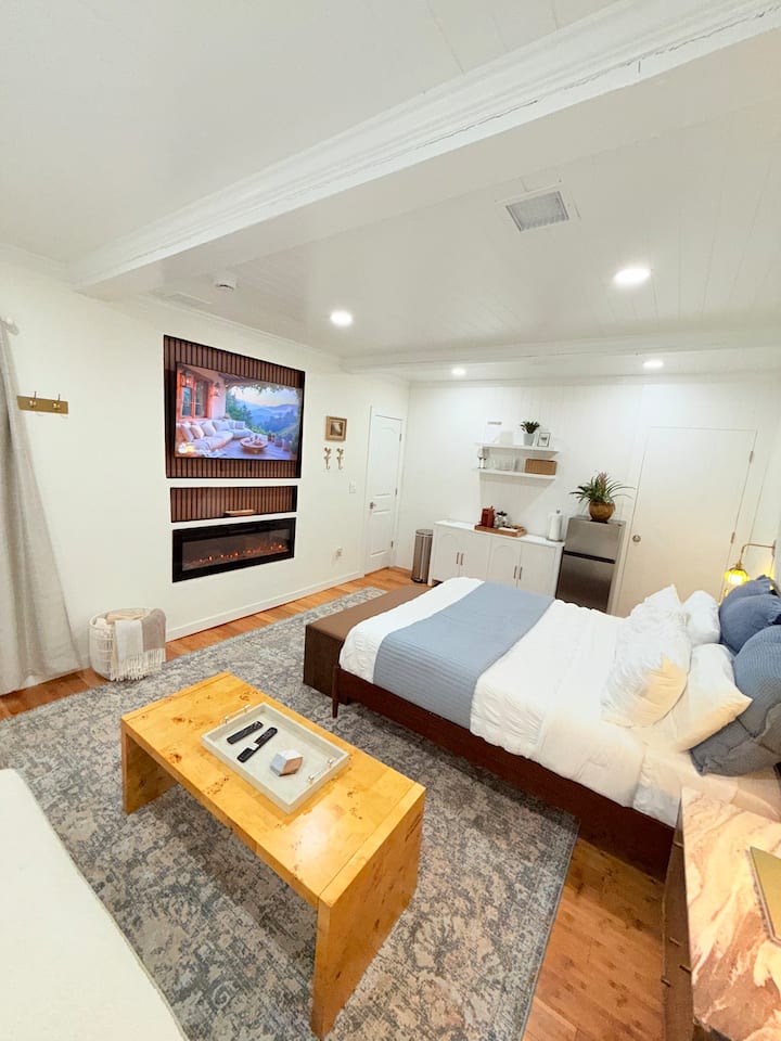 Hofstra Stay - Reaza Stays - Garden City, NY