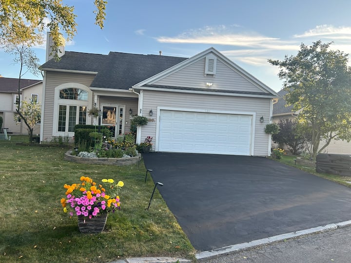 Brighton Retreat Near U Of R - Rochester, NY