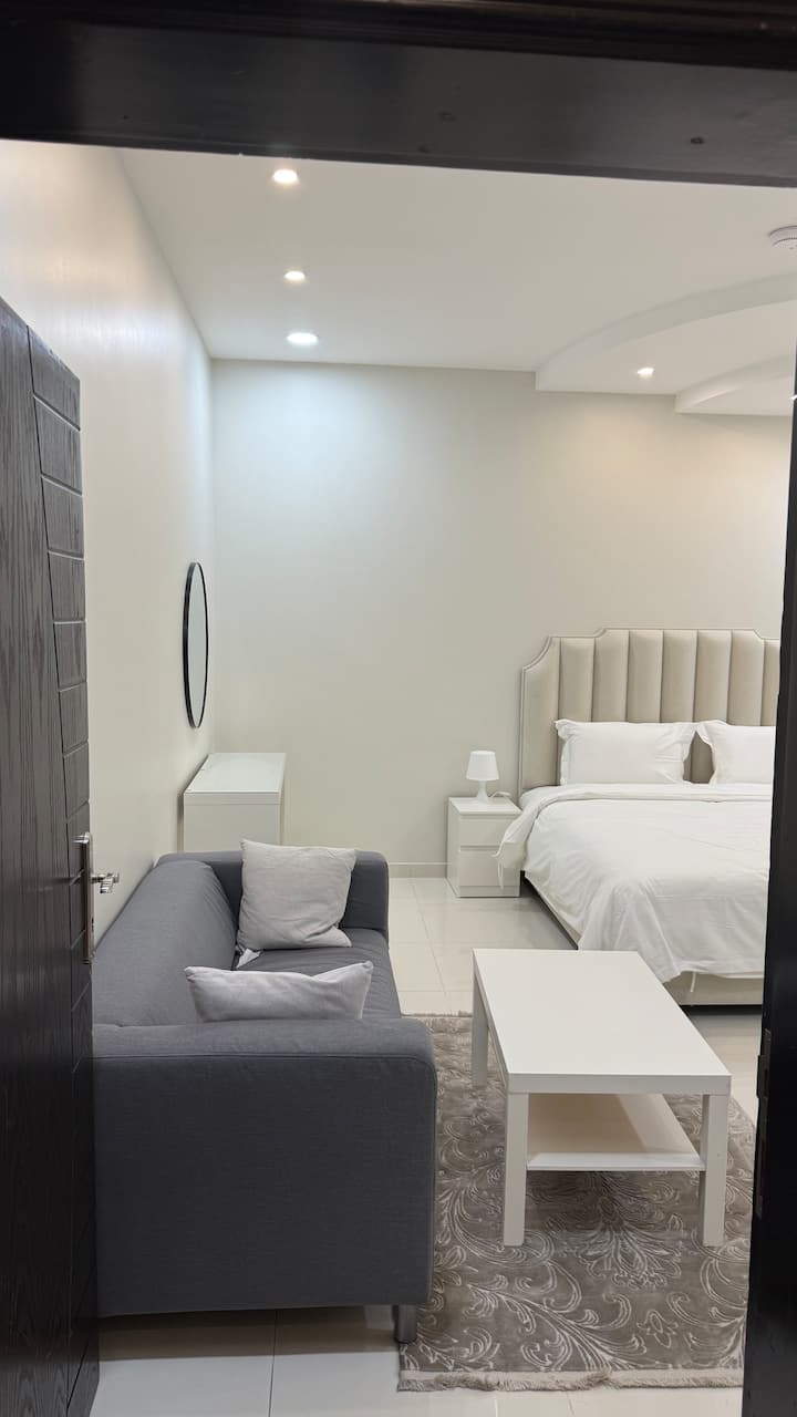 شقة غرفة نوم سرير ماستر - Jeddah