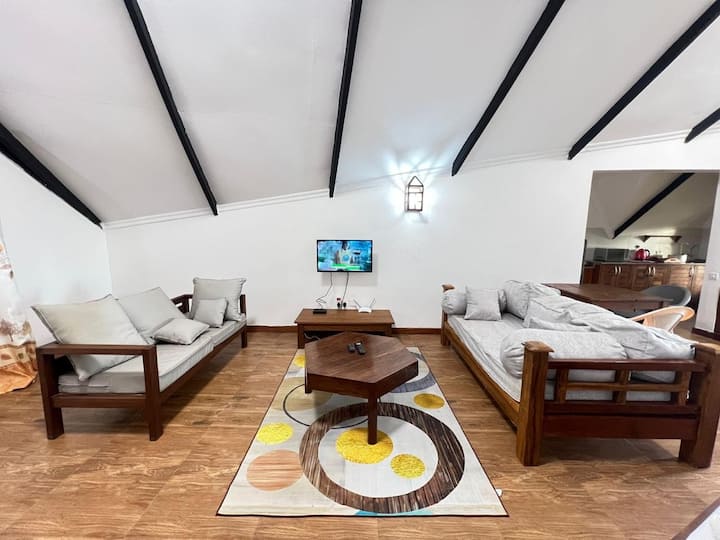 Cozy Cabin In Savannah Sunset Diani - Diani Beach
