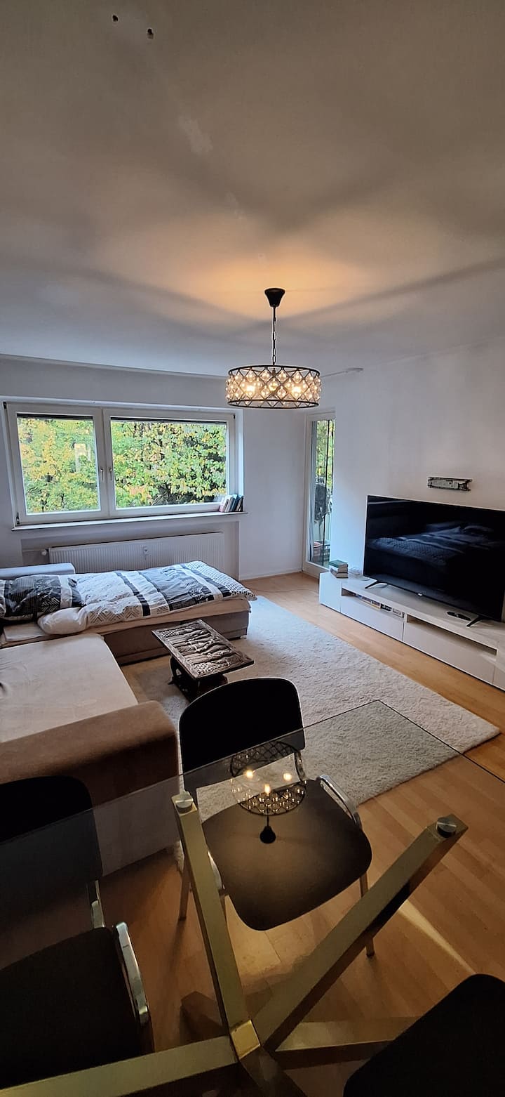 Ruhige Gemütliche Waldwohnung Frankfurt (Kronberg) - Frankfurt