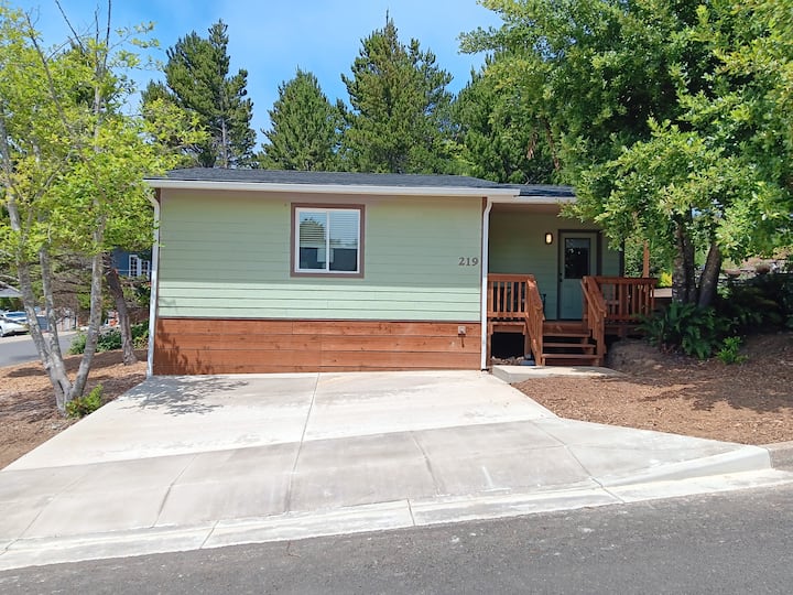 Newly-built Home, Short Walk To Beach, 30 Day Min. - ニューポート, OR