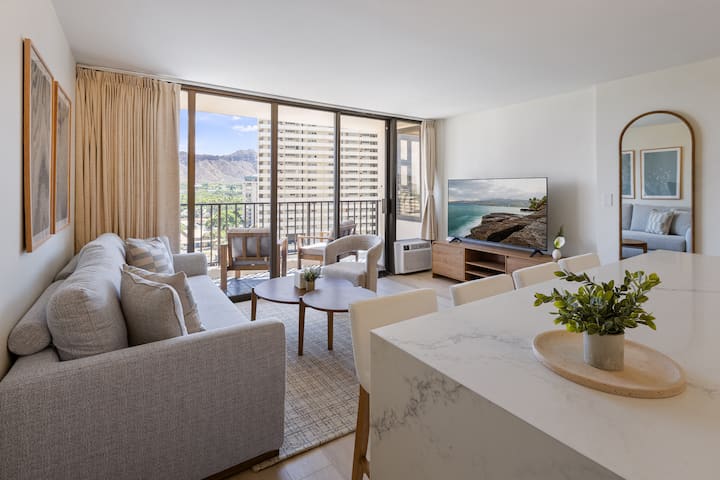 New Chic Apt In Waikiki: 1 Bd W Free Parking - Honolulu, HI