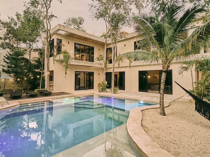 5br. Villa | Pool, Complementary Yoga & Concierge - Tulum