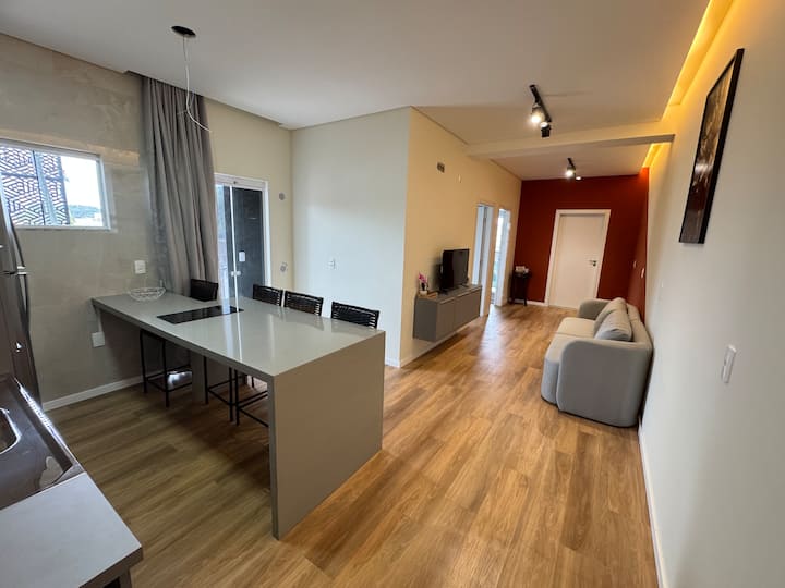 Condomínio Henriqueta Ap 11 - Joinville