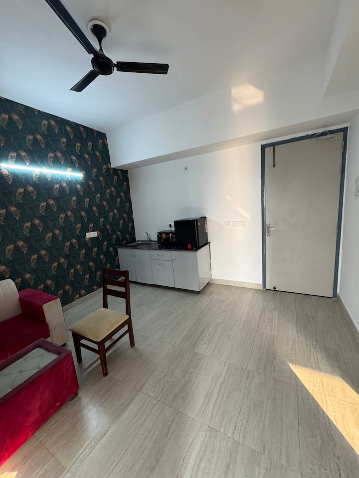 The Petite Paradise - Noida