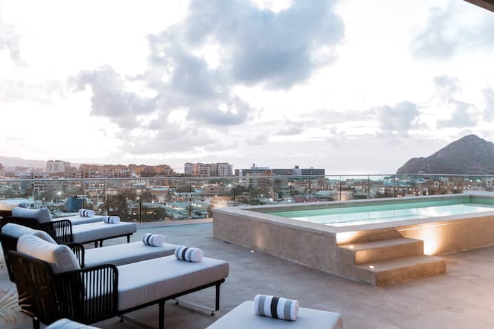 Double Suite | Marina View | 605 Tower - Cabo San Lucas
