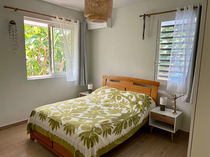 Coco Fare Beach Tahiti - Houses for Rent in Punaauia, Windward Islands ...