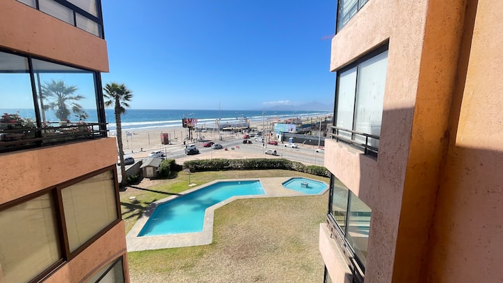 Departamento Familiar Frente Al Mar En La Serena - La Serena