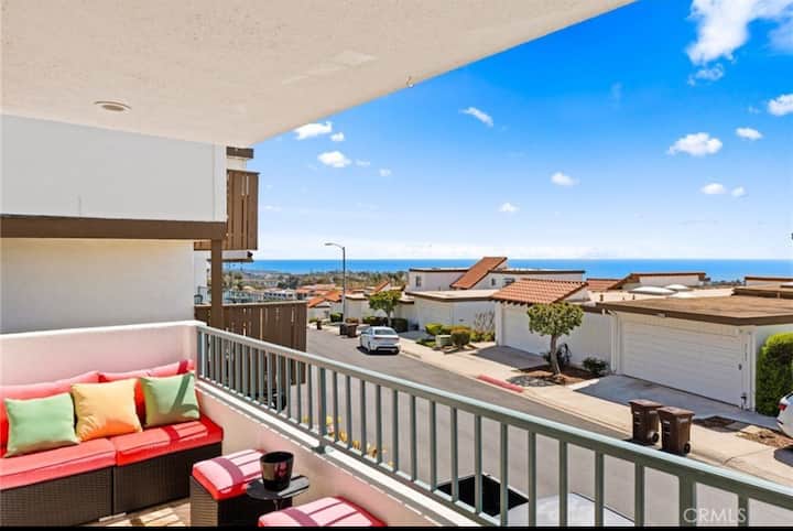 Townhome With An Ocean View In San Clemente - San Clemente, CA