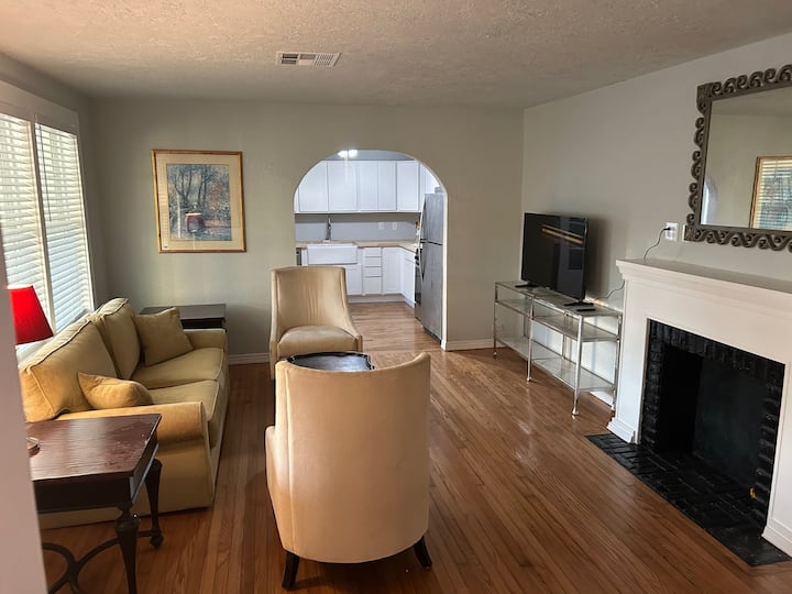 Lawndale 2 Bedroom Duplex - South Park - Houston