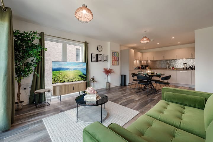 City Central | Free Parking | O2 | University - Birmingham