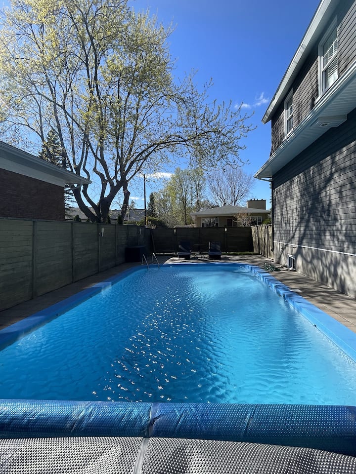 Cottage Chaleureux Avec Piscine Au Cœur De Sillery - Levis