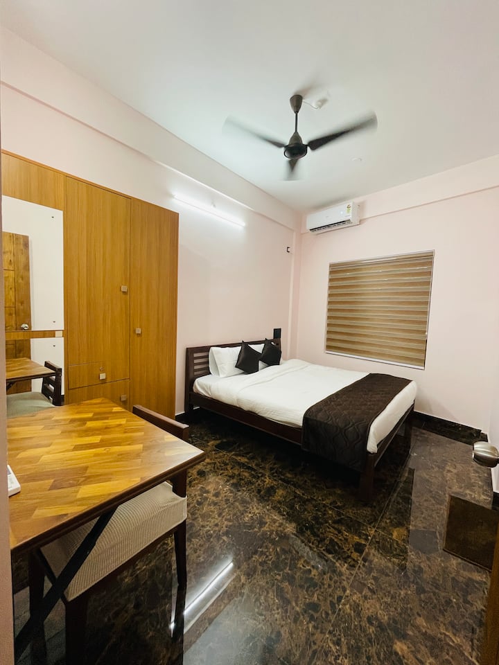 Apartment Comes With 2bhk Attached Bathroom. - Varkala