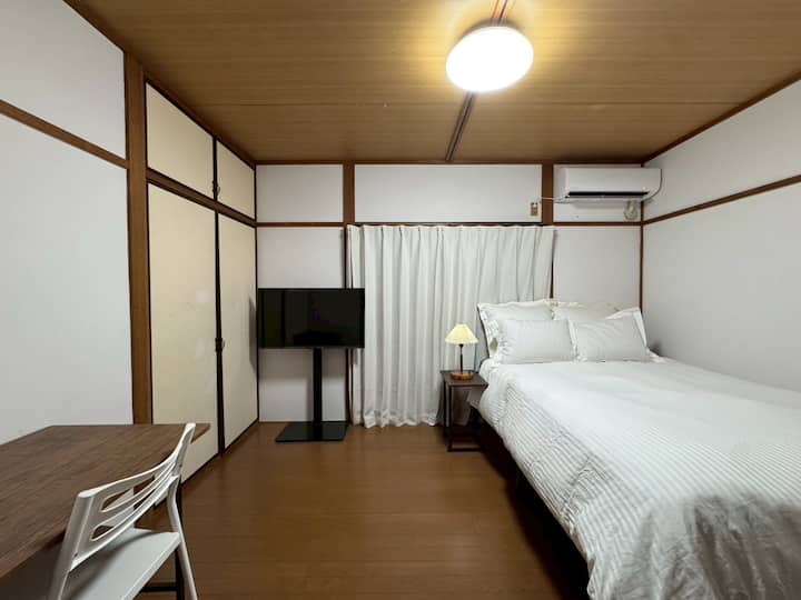 S12) 8 Mins Walk Fukuoka Airport / Private 4ppl - Fukuoka Airport (FUK)