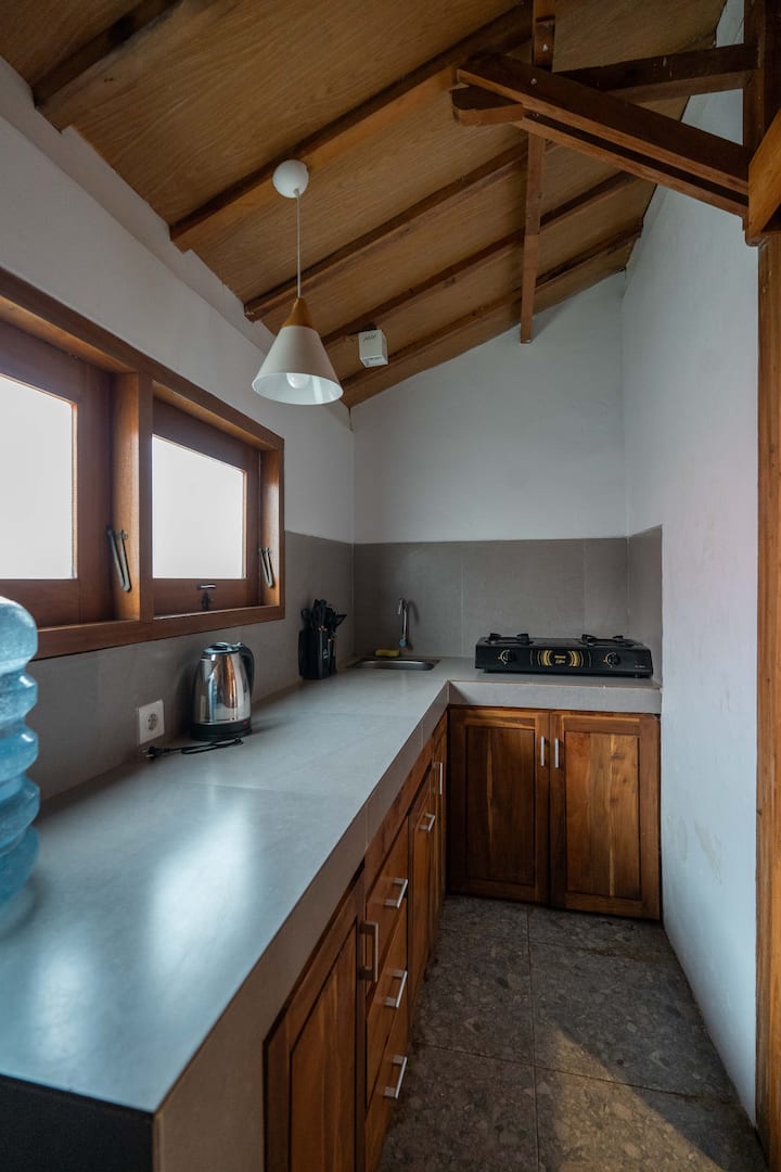 Wooden Bungalow With Private Kitchen - Bualu