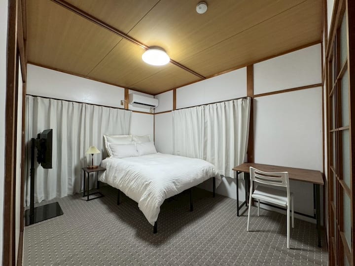 S25) 福冈机场步行8分钟 / 4人包间 / 前往观光景点交通便利 - Fukuoka