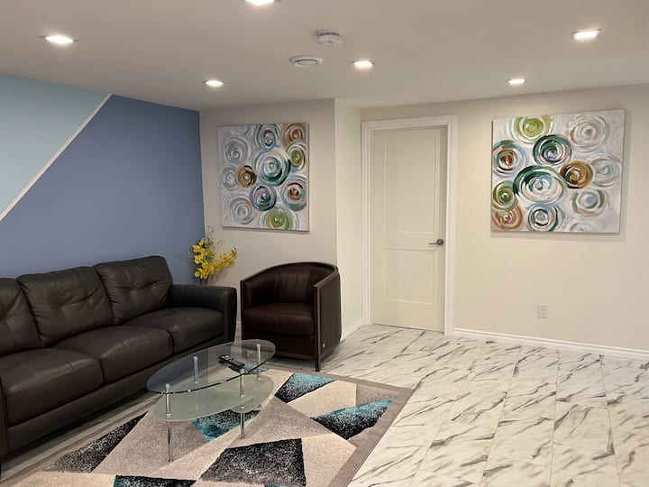 2 Bedroom Guest Suite - Central Calgary - Calgary