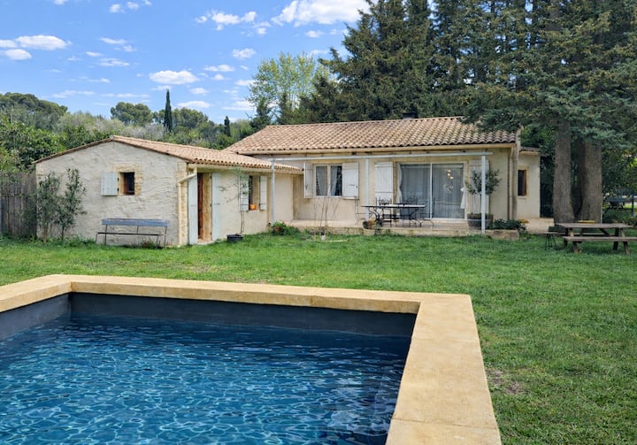 Maison Familiale En Provence Au Calme Avec Piscine - Lourmarin