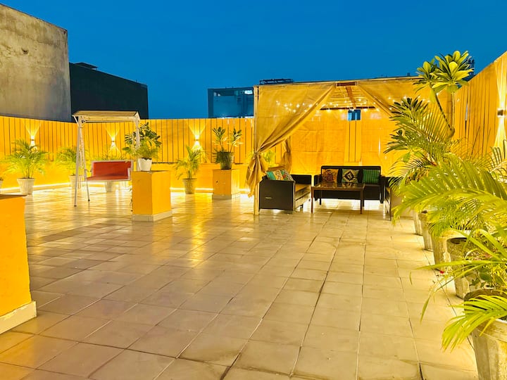 Auriga 4bhk Pvt Villa With Terrace Near Botanical - Noida