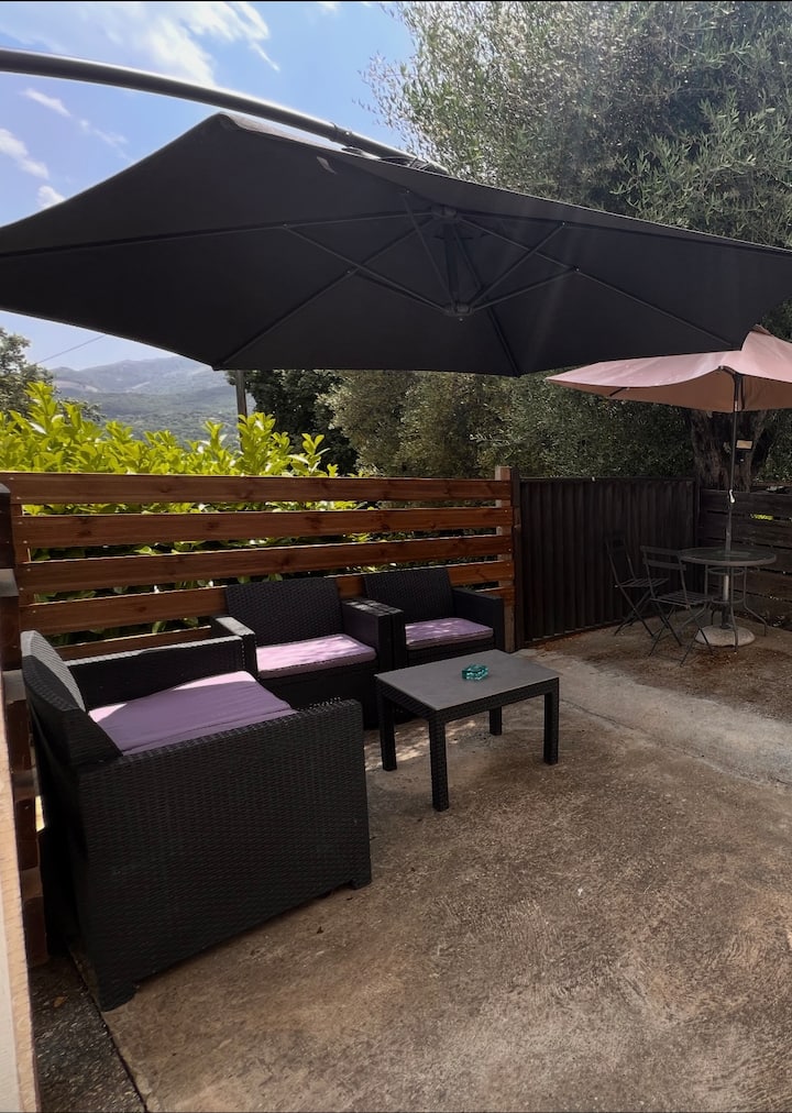 Logement En Rez De Jardin Dans Oliveraie - Corte