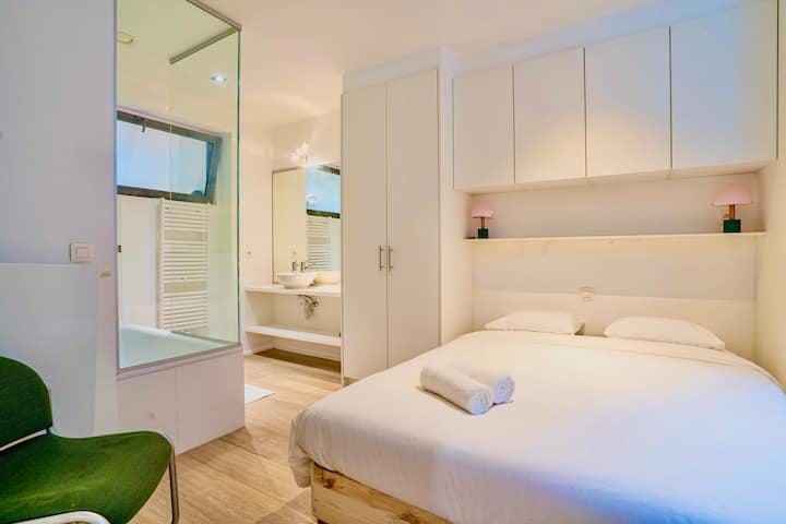 The Cosmopolitan Near Midi Station - Bruxelles