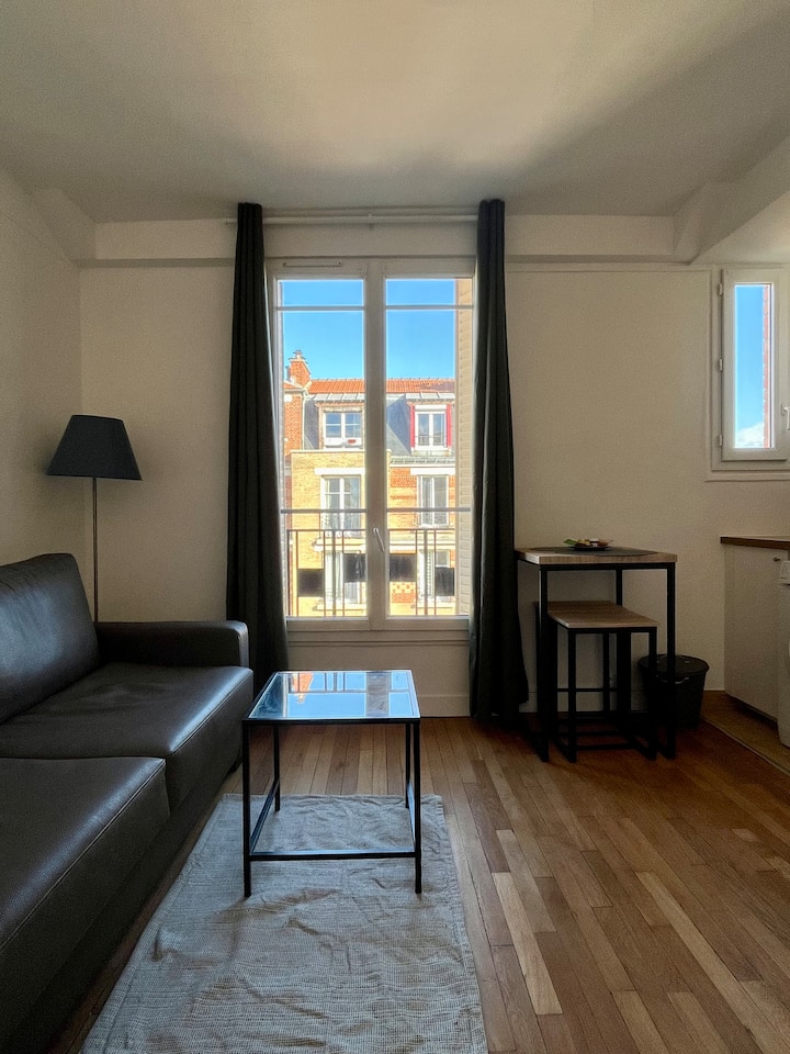 Appartement Pour Deux Très Calme Et Lumineux - Ménilmontant