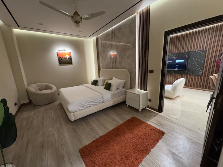 1 Br With Infinity Pool In Zeta Opp Giga Mall - Pakistan