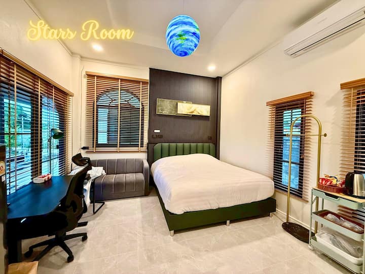 Moon Stars Mars Homestay (Stars Room) - Mueang Udon Thani District