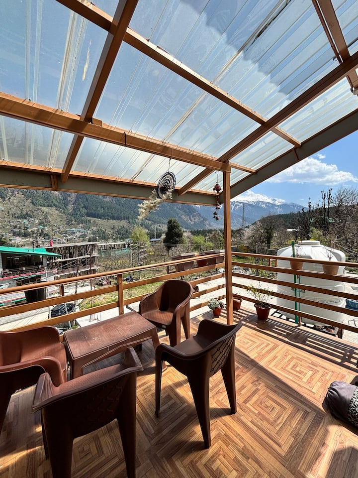 Homely Stay For Families & Groups In Old Manali - Manali