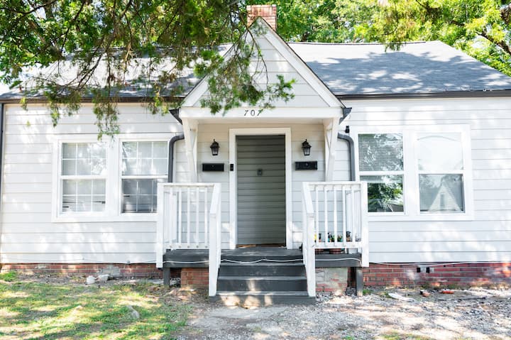 Luxe Durham Gem - Close To Duke & Medical Centers! - Durham, NC