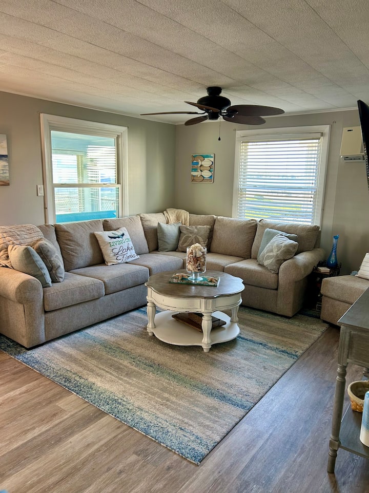 4 Bed/lake Access & Views/dock Space/great Yard - Devils Lake, Manitou Beach