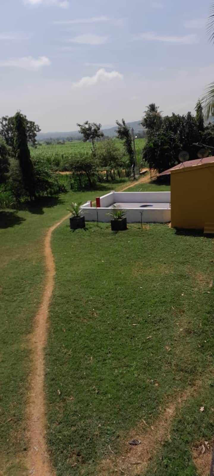 Chaitanya Farms - Hampi